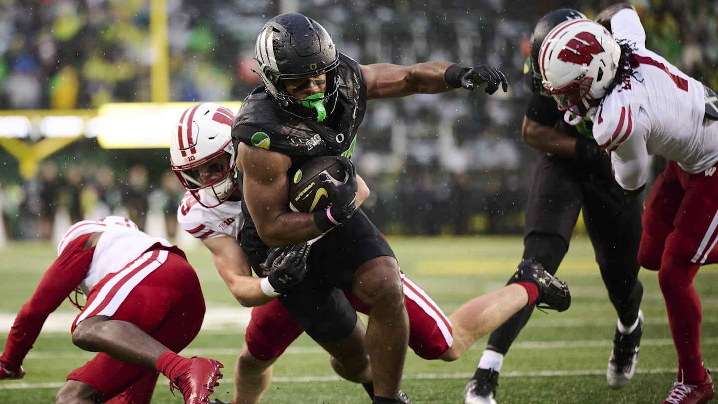 New Mock Draft Makes Standout TE Pick for Eagles at No. 23