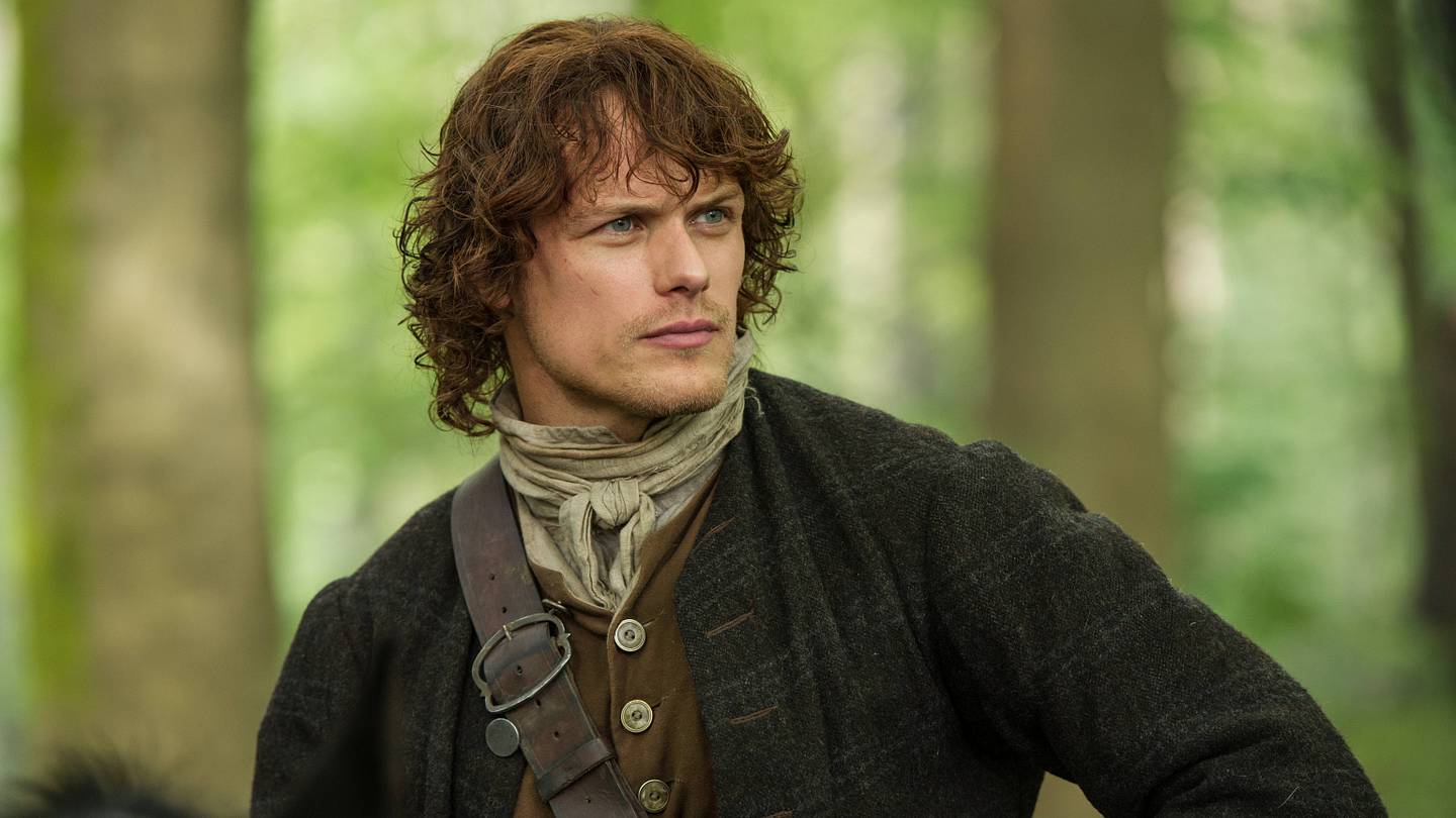 What do we know about Jamie's parents in Outlander?