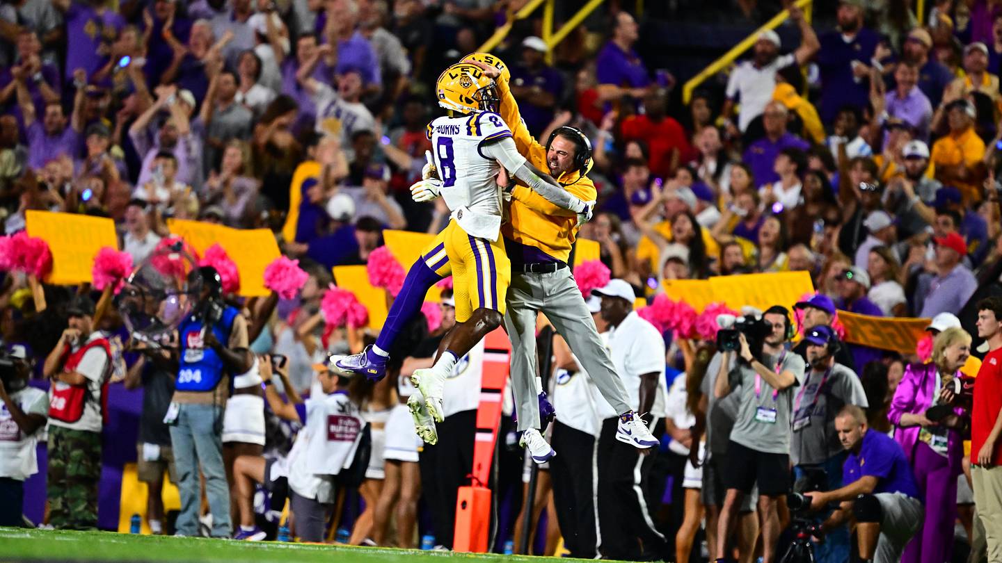 Preview and Predictions: LSU Football vs. Florida Gators in Week 12 Matchup