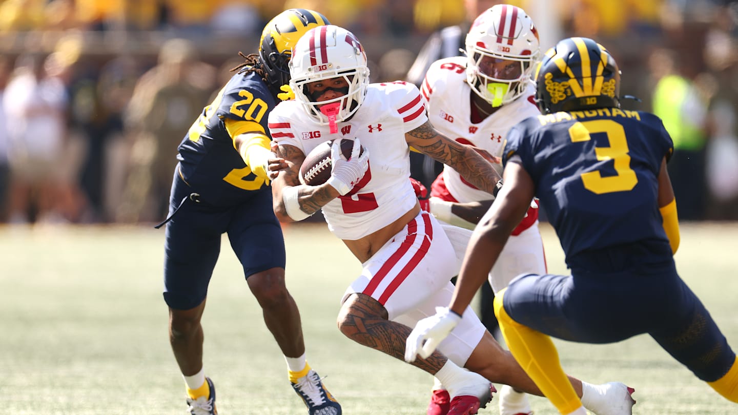 Latest offensive rankings show just how bad the Wisconsin offense is ...