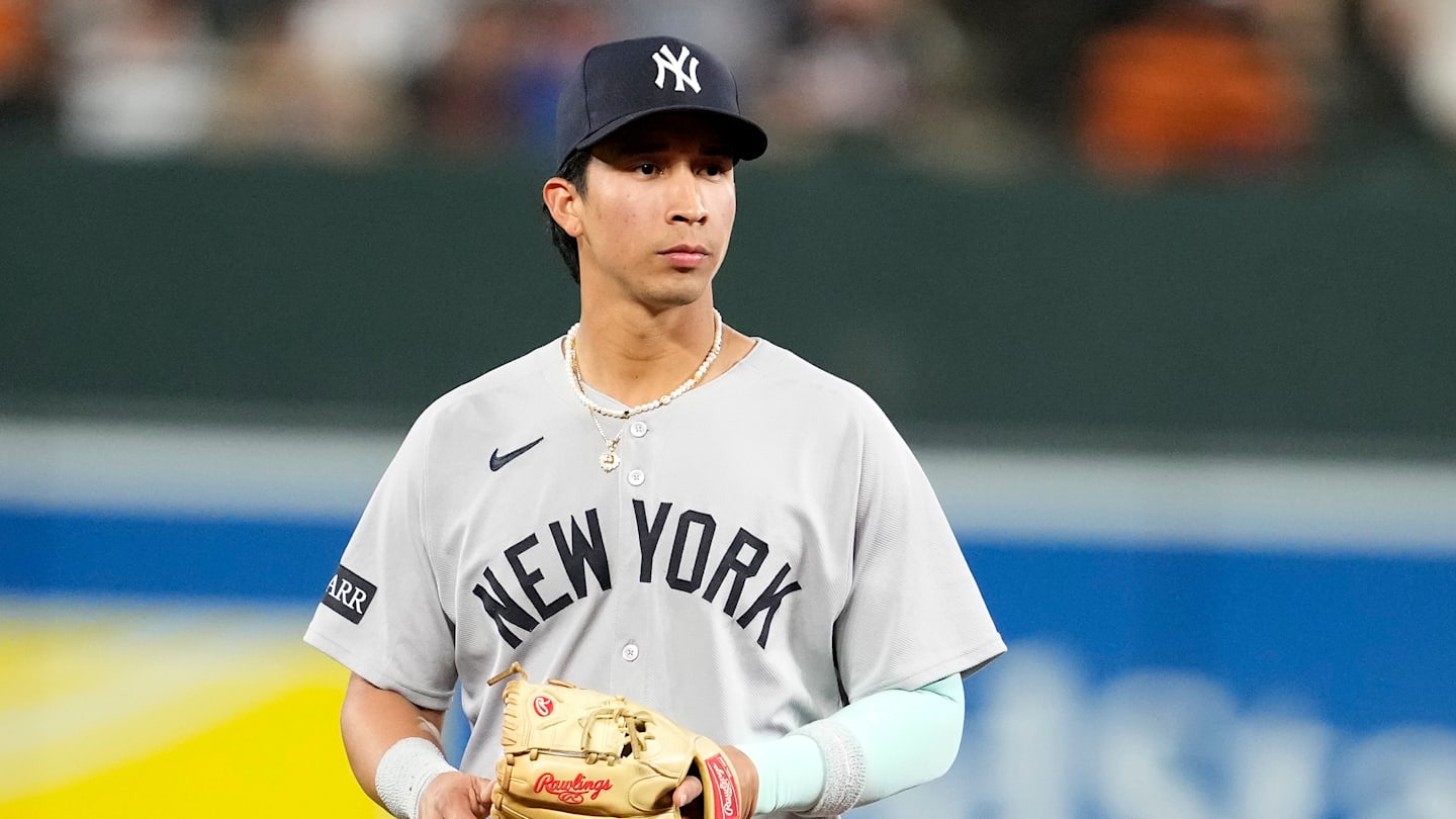 Ambulance takes Oswaldo Cabrera off field after scary leg injury in sad Yankees scene