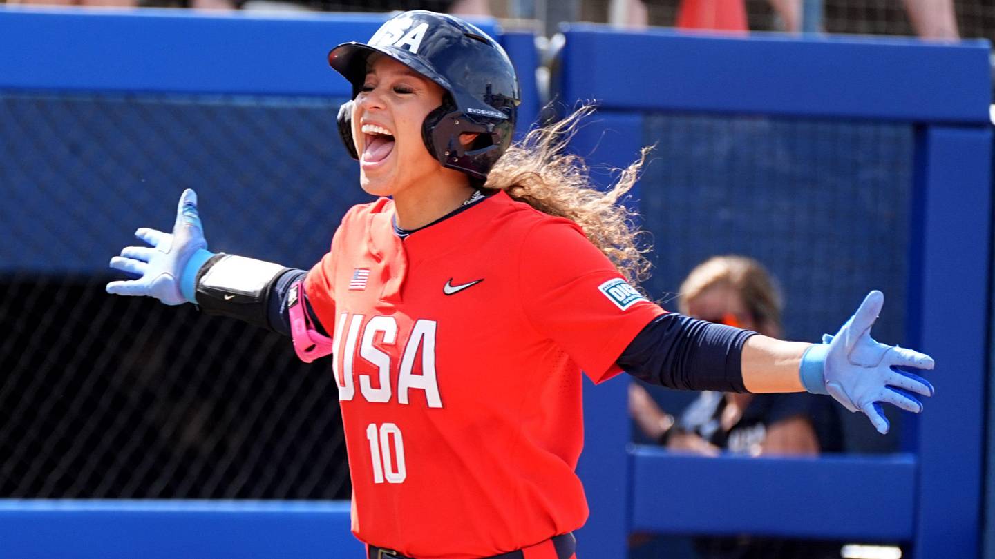 OU softball alumni enjoyed a successful summer in pros and overseas