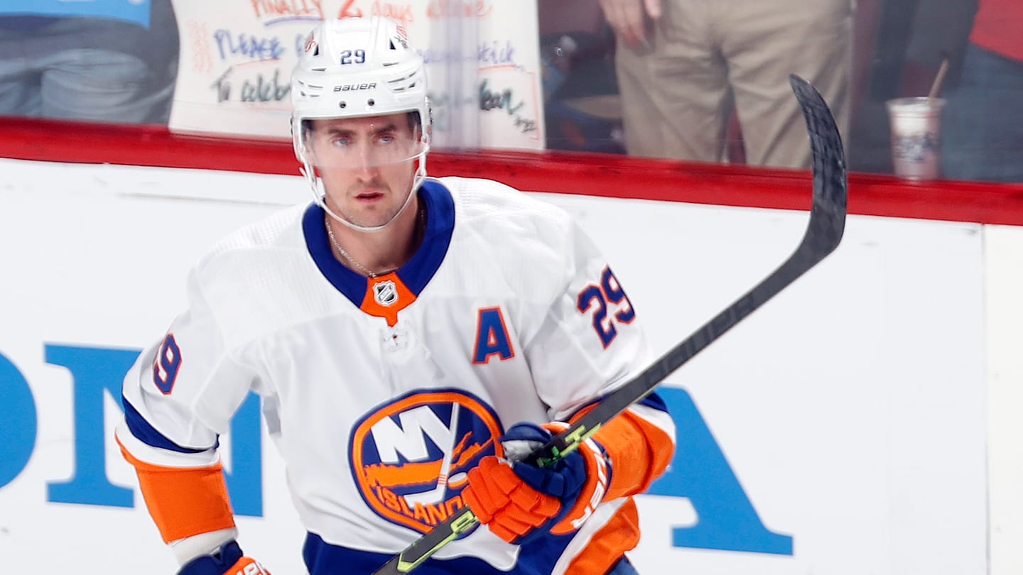 What Would a Roster Retool Look Like for the NY Islanders?