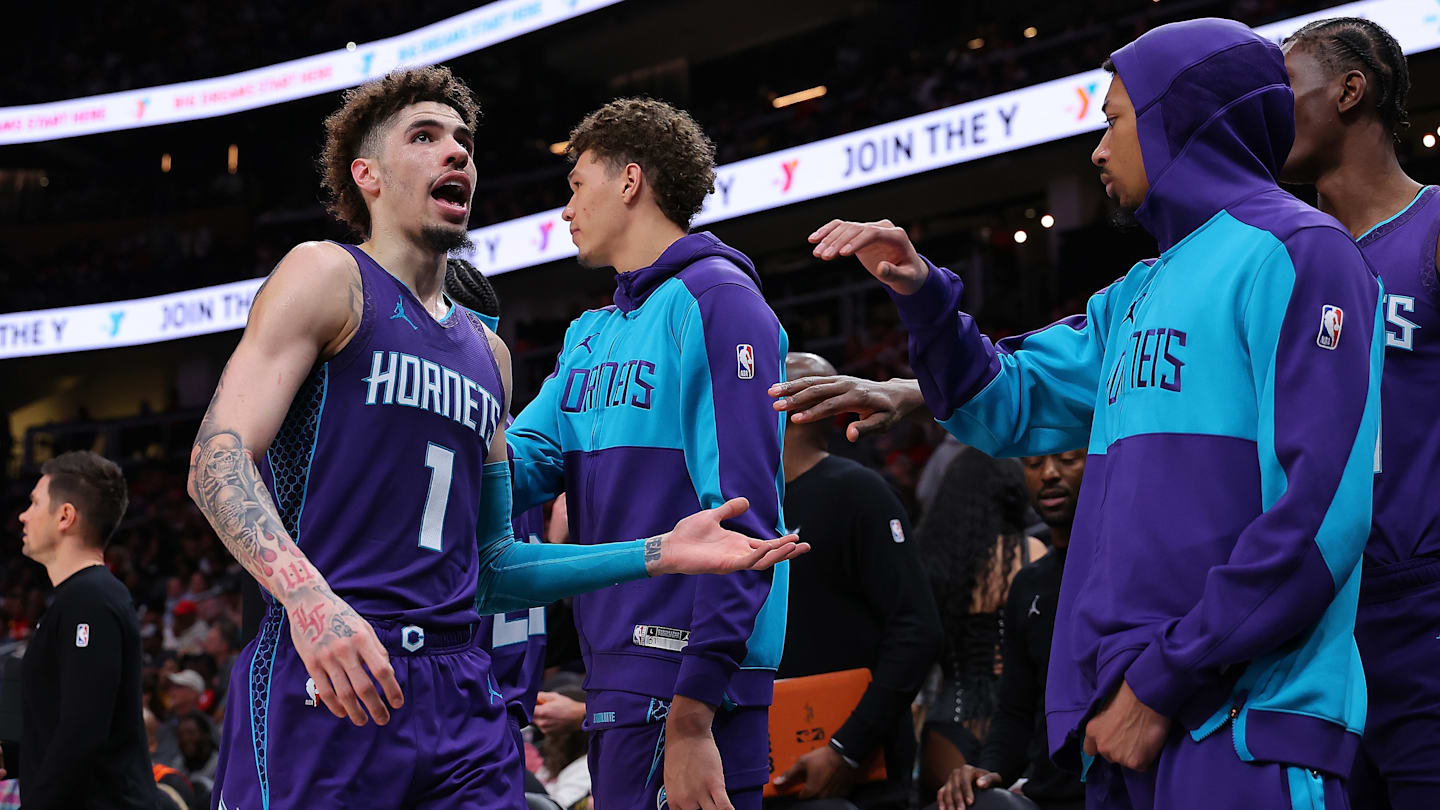 Bill Simmons has stunning take on Hornets' potential tank job