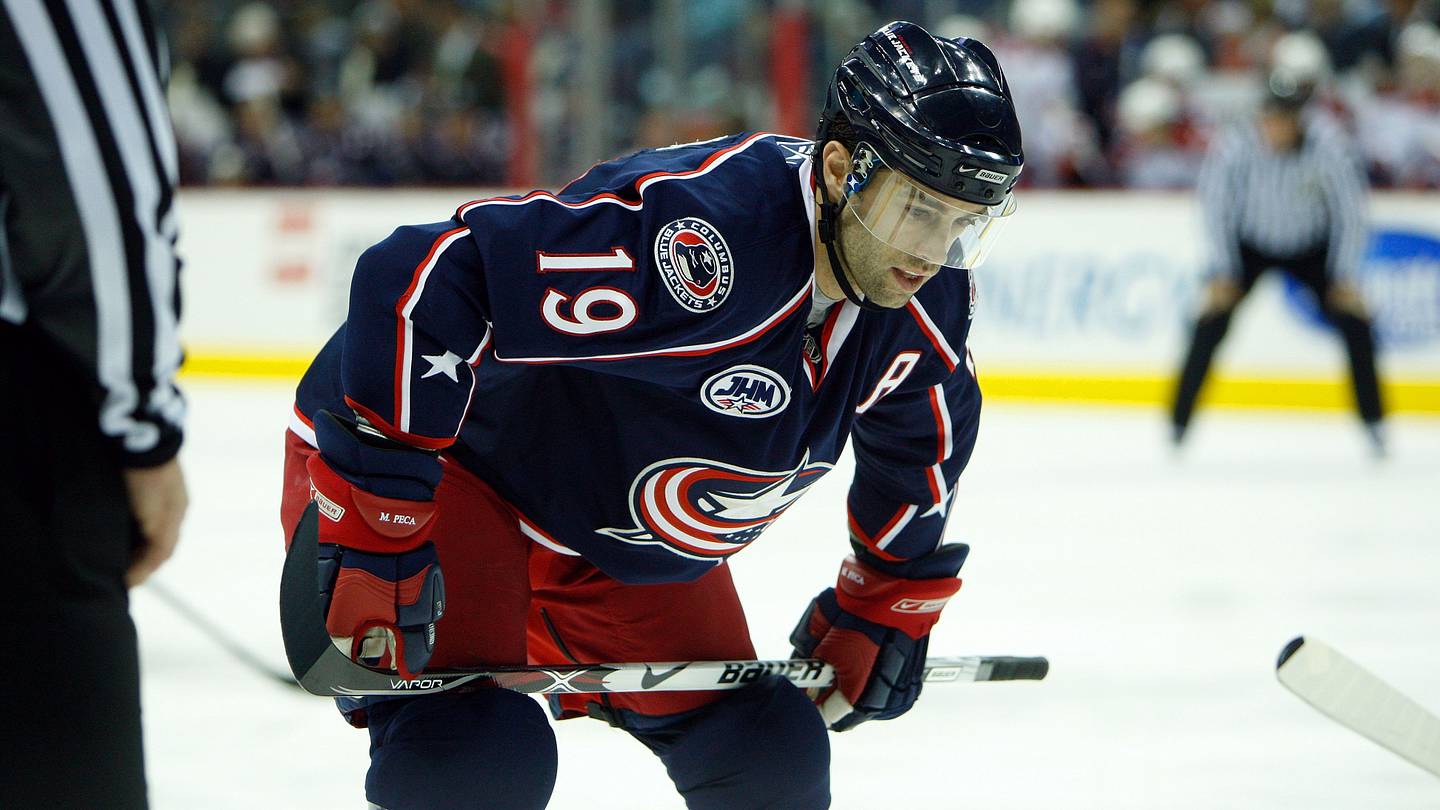 New Blackhawks assistant coach Michael Peca will play a big role in the ...