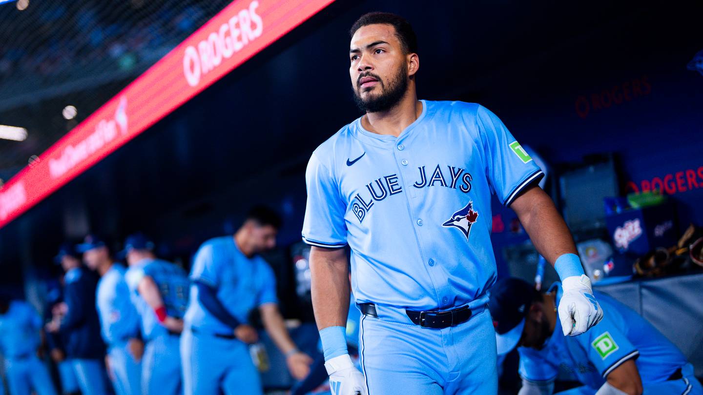 Jays avoided disaster by prioritizing Anthony Santander over Jurickson ...