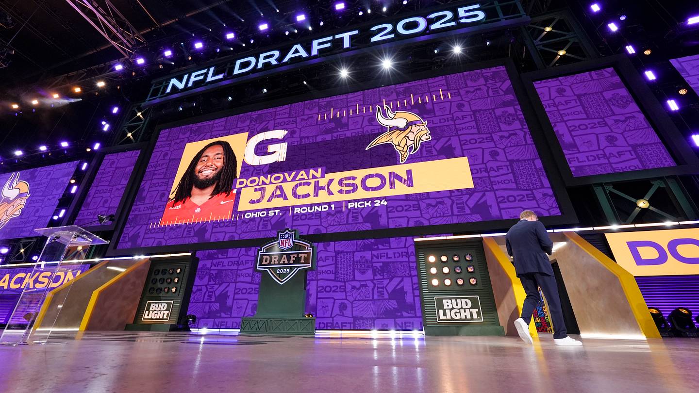 Donovan Jackson is even better than advertised after strong Vikings ...