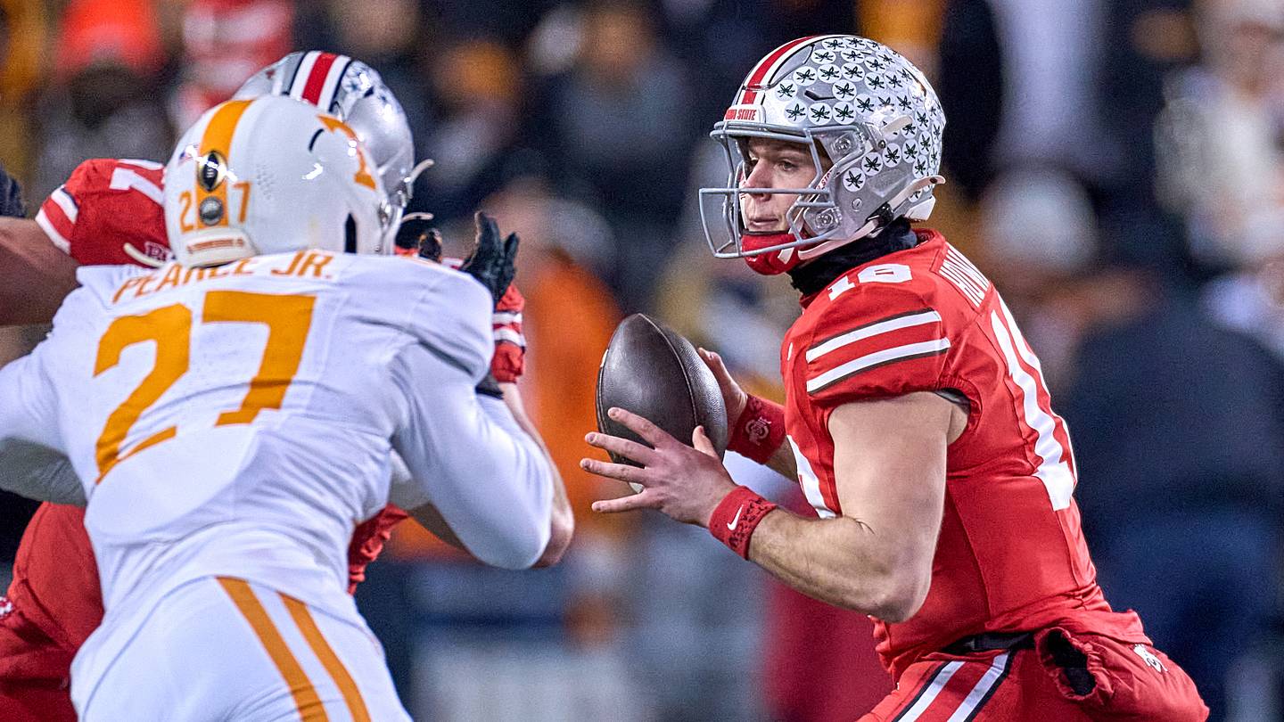 Will Howard won't let "clown" Tennessee live down loss to Ohio State