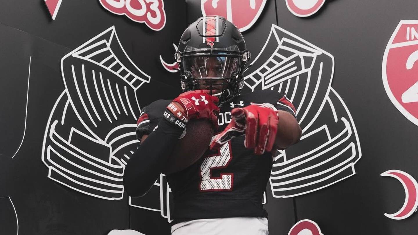 South Carolina Wide Receiver Jordon Gidron Shows Off Offseason Training