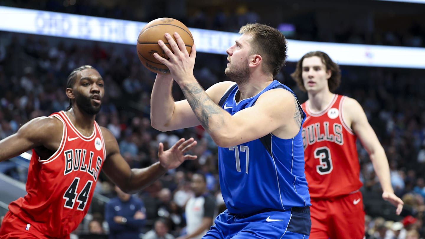 Luka Doncic’s Shot in Dallas Mavericks vs. Chicago Bulls Goes Viral