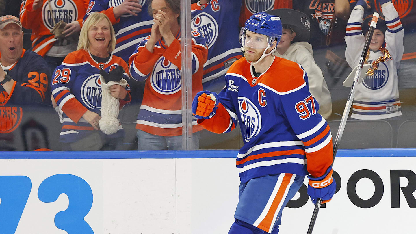 Oilers' Connor McDavid Surpasses NHL Legend with Latest Milestone