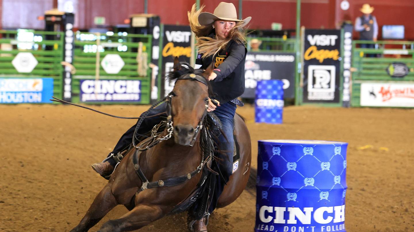 Collegiate Rodeo Athletes Lighting Up the Leaderboard at the CNFR
