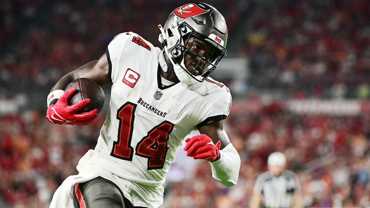 Buccaneers have an inside track to re-signing Chris Godwin in free agency