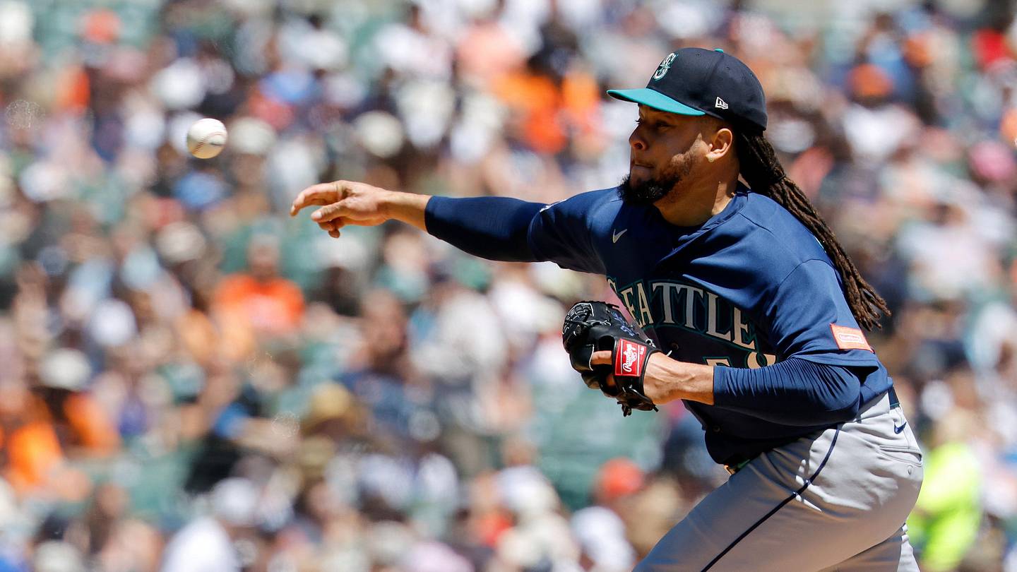 Luis Castillo is suddenly doing Mariners' trade deadline outlook a huge ...