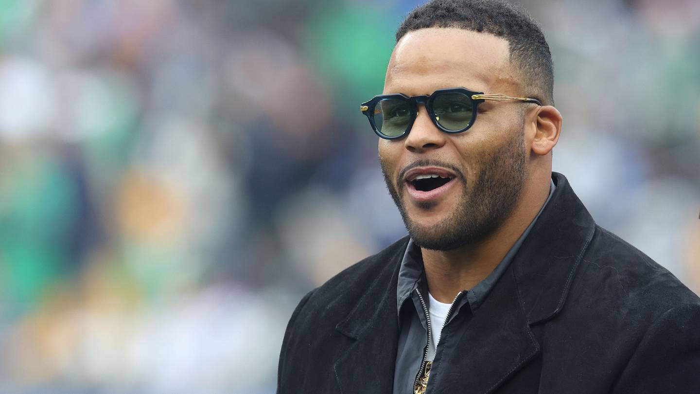 Adam Schefter just teased Aaron Donald's return after Myles Garrett trade