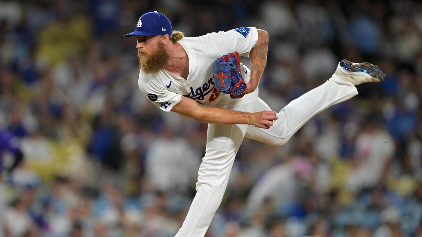 Dodgers Reliever Projected to Sign 2-Year, $22 Million Deal in Free Agency