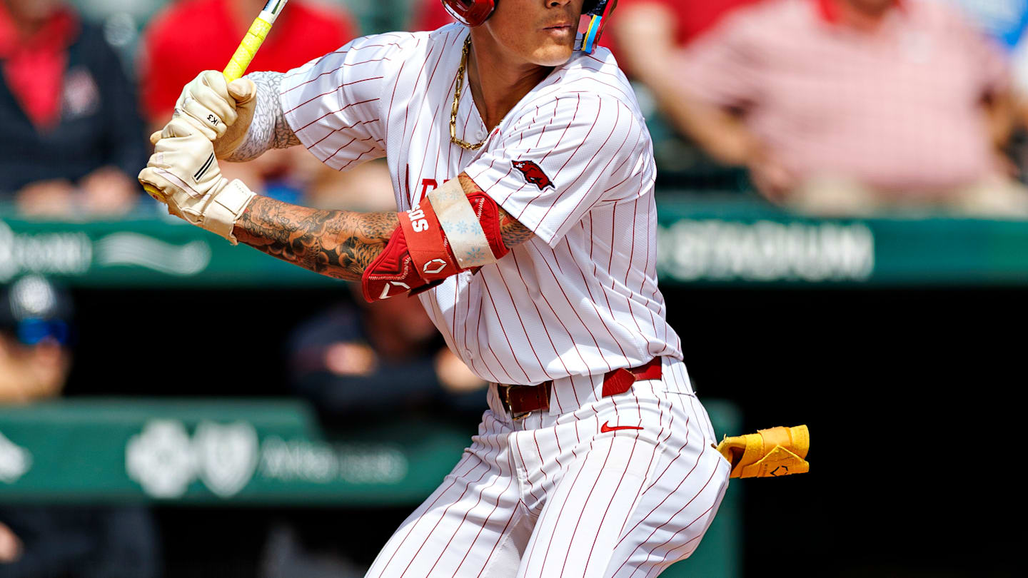 Does college baseball use the designated hitter?