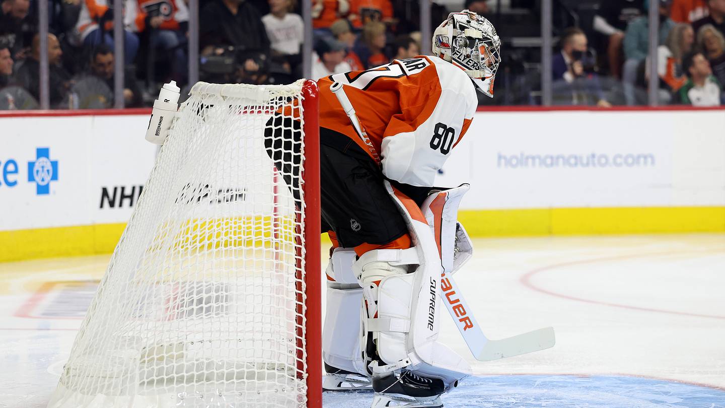 Flyers goaltending taking shape with Dan Vladar's consecutive starts