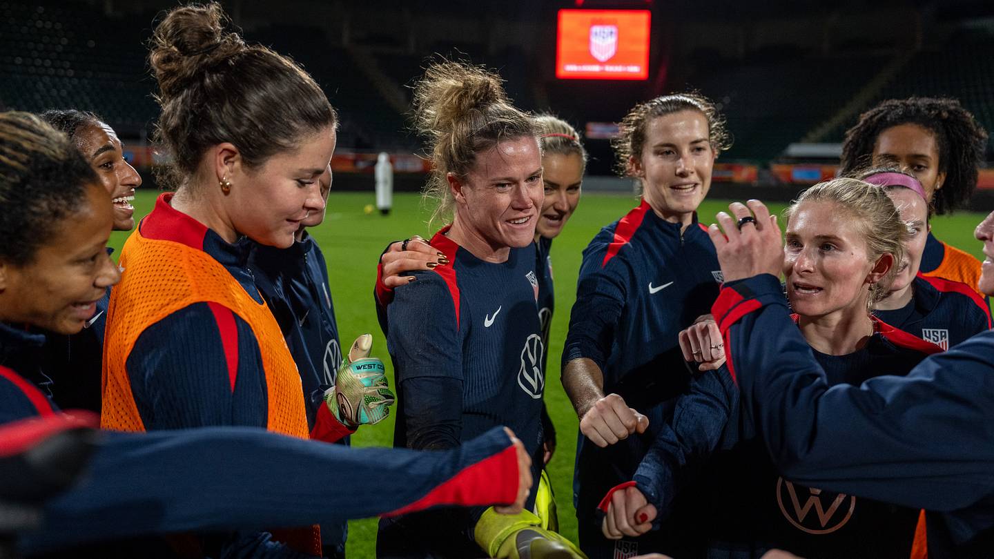 USWNT closes 2024 in a pivotal match as a legendary player makes her ...