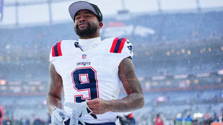 This Chiefs-Patriots trade for Kayshon Boutte fixes the WR room for ...