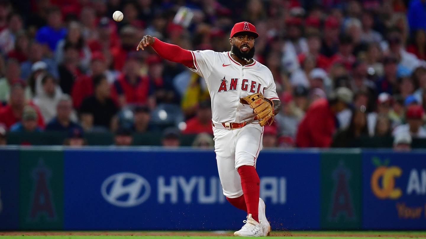 Angels Notes: Ex-Angel Passes Away, Halos Make Surprise Roster Move ...