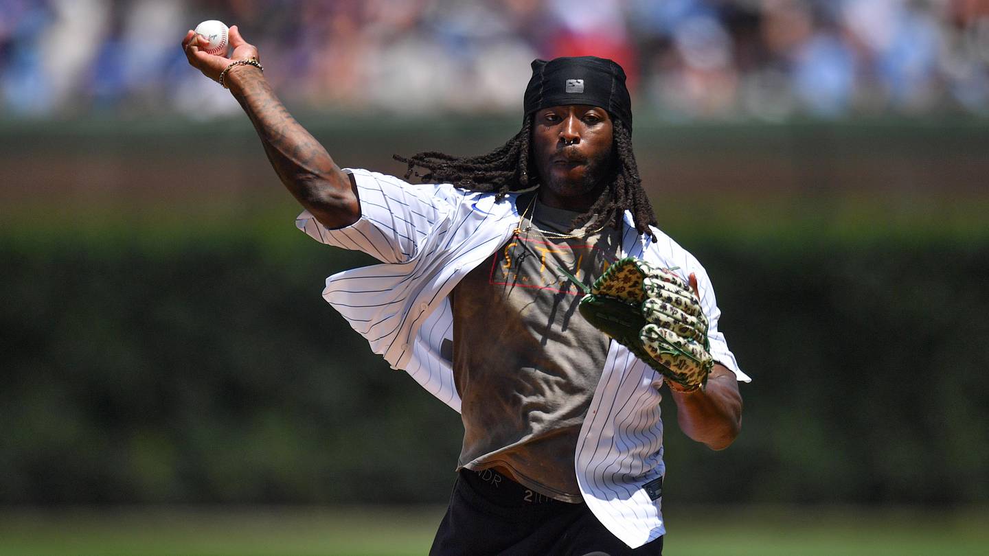 NFL Running Back Gets Hilarious Do-Over When Throwing First Pitch At ...