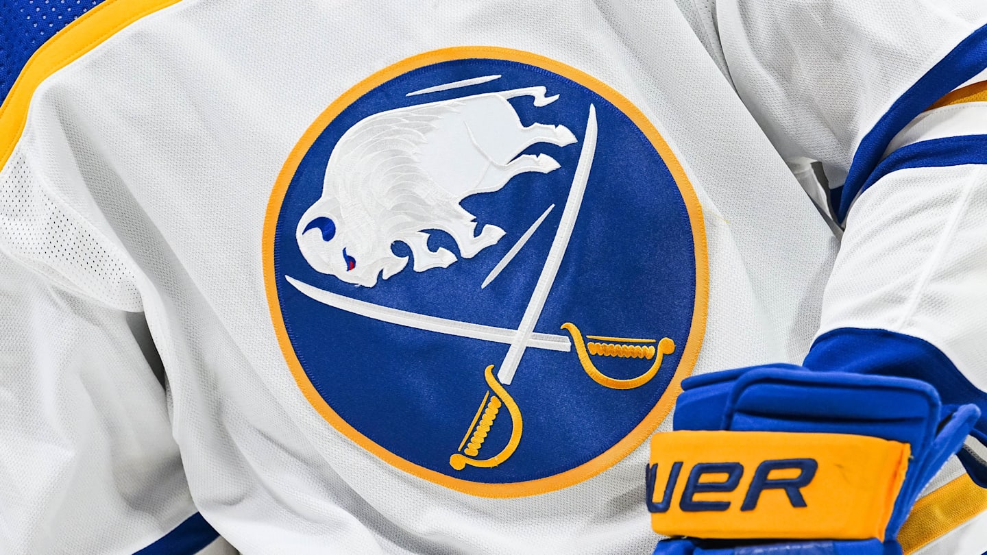 What the odds, betting lines say about the Buffalo Sabres' 2025-26 season