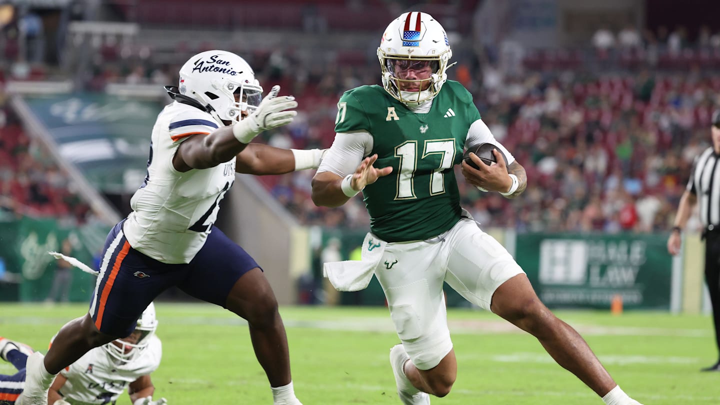 USF turns a prime-time game into a prime-time blowout over UTSA