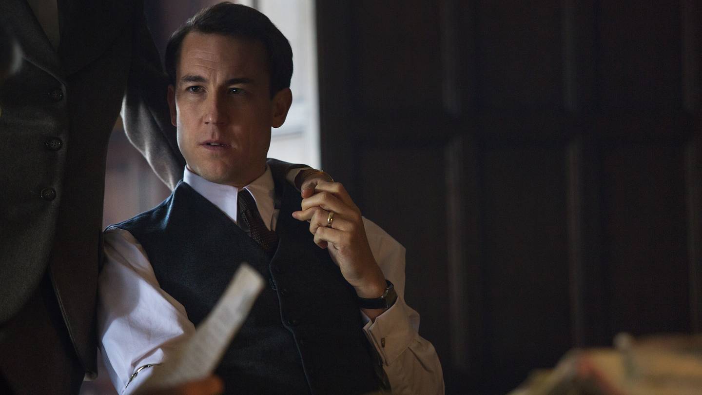 Outlander spin-offs: Why we need a Frank Randall series