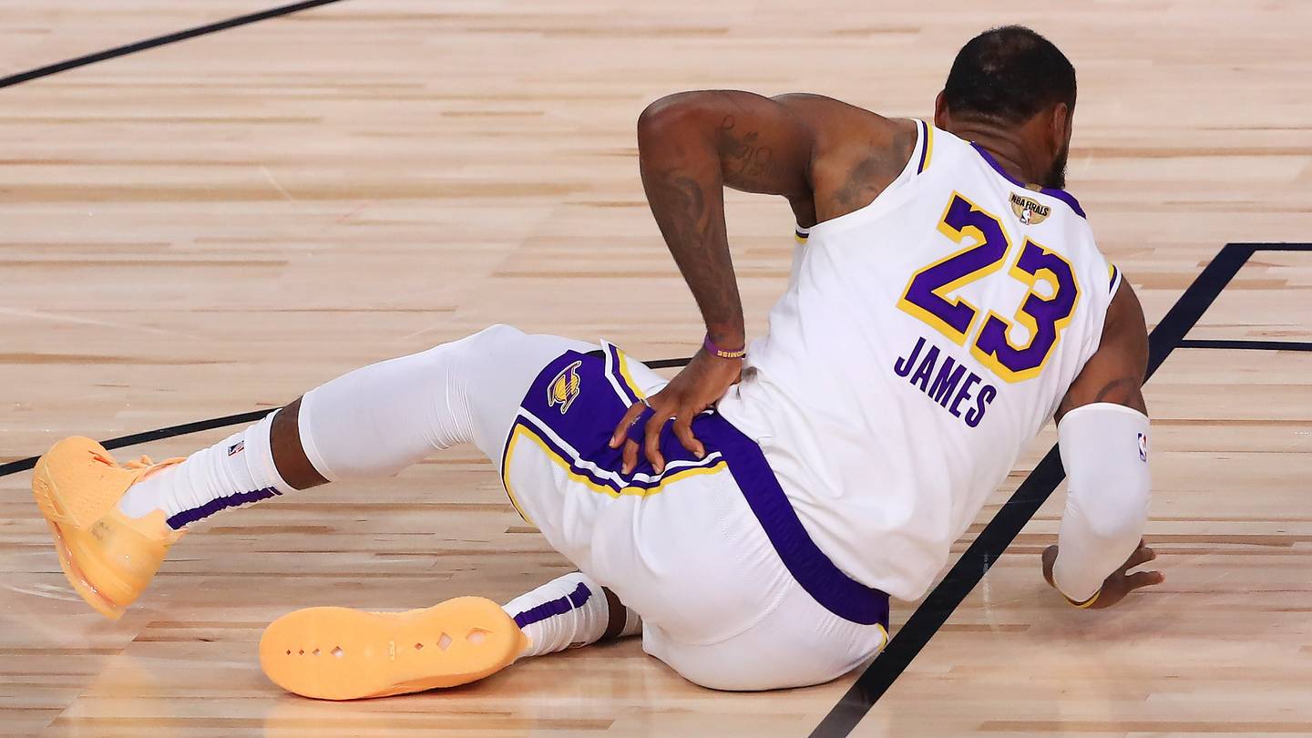 LeBron James injury makes Lakers’ next move painfully obvious