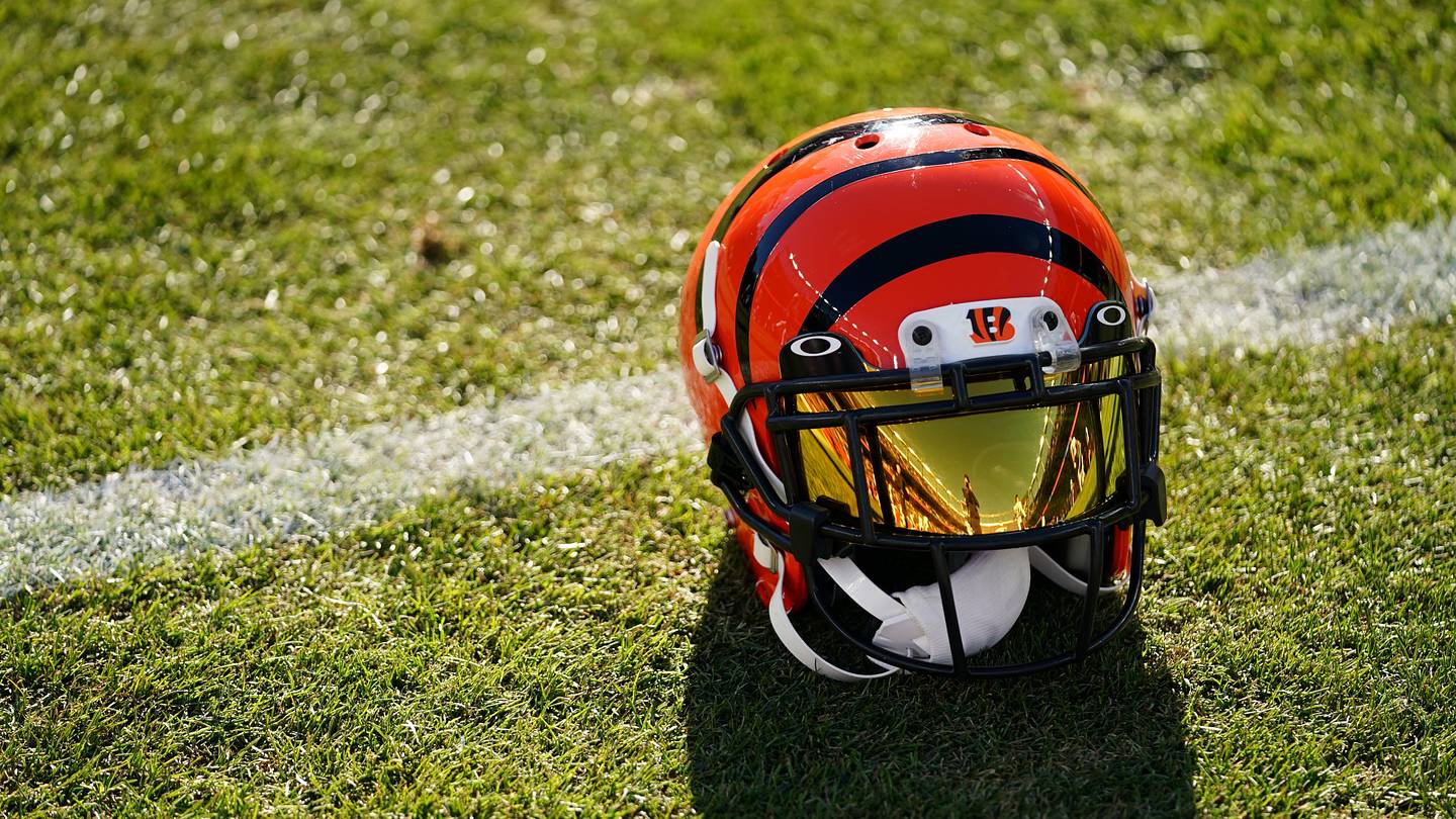 Bengals release former draft pick, add tight end to the practice squad