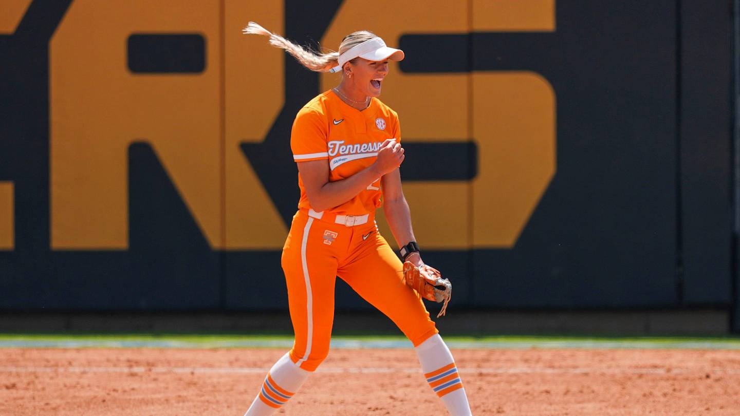 Tennessee softball reaching the masses as Vols advance to Super Regional