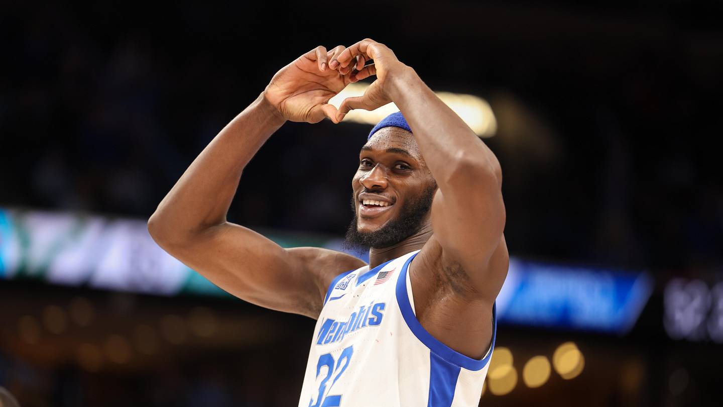 Mavericks sign conference Defensive Player of the Year after 2025 NBA Draft