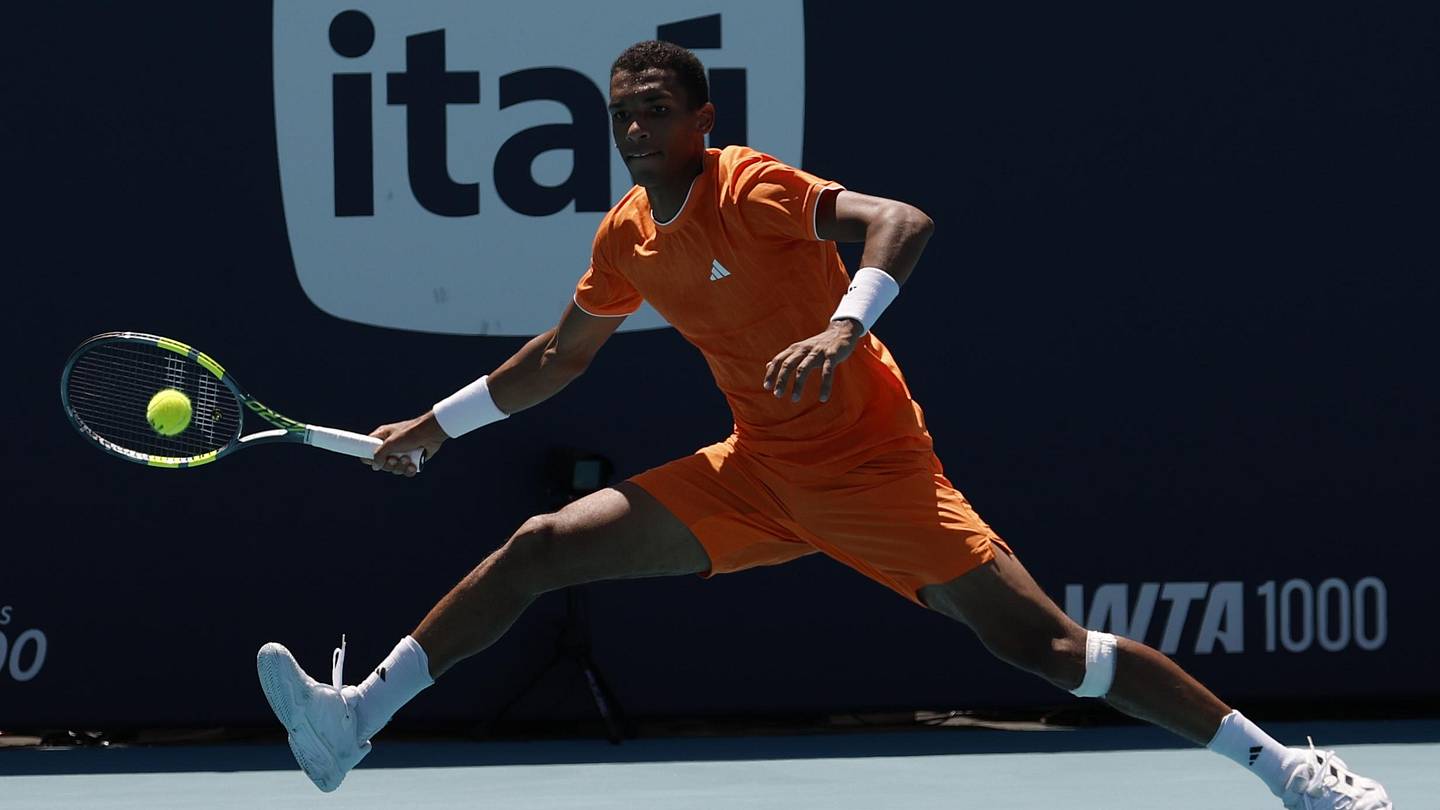 Felix Auger-Aliassime vs. Brandon Nakashima Prediction, Odds for French ...
