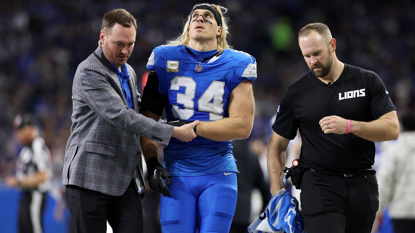 Lions LB Alex Anzalone out 6-8 weeks after suffering broken forearm vs ...