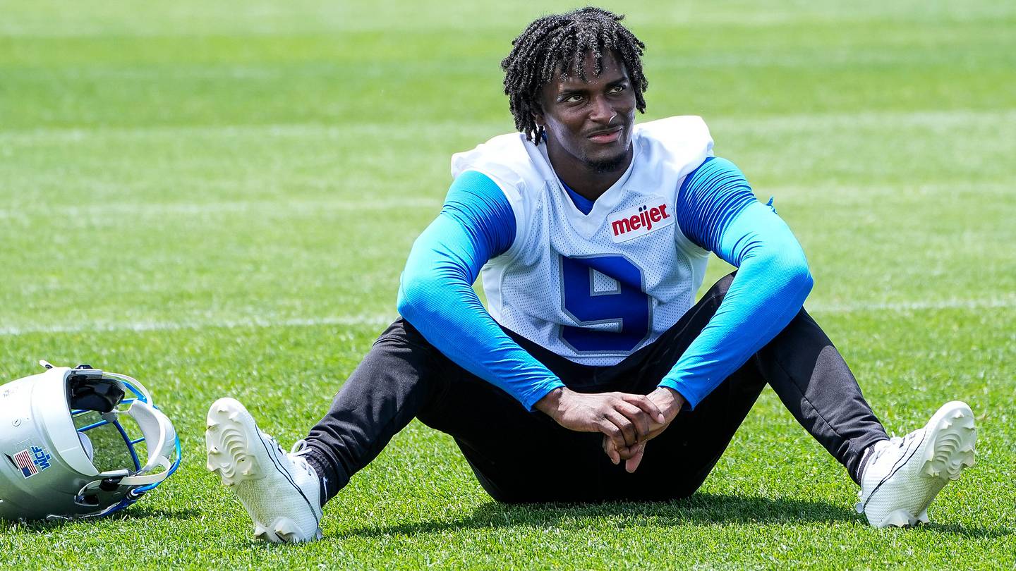 Ennis Rakestraw Jr. Has His Work Cut Out After Lions Sign Roger McCreary