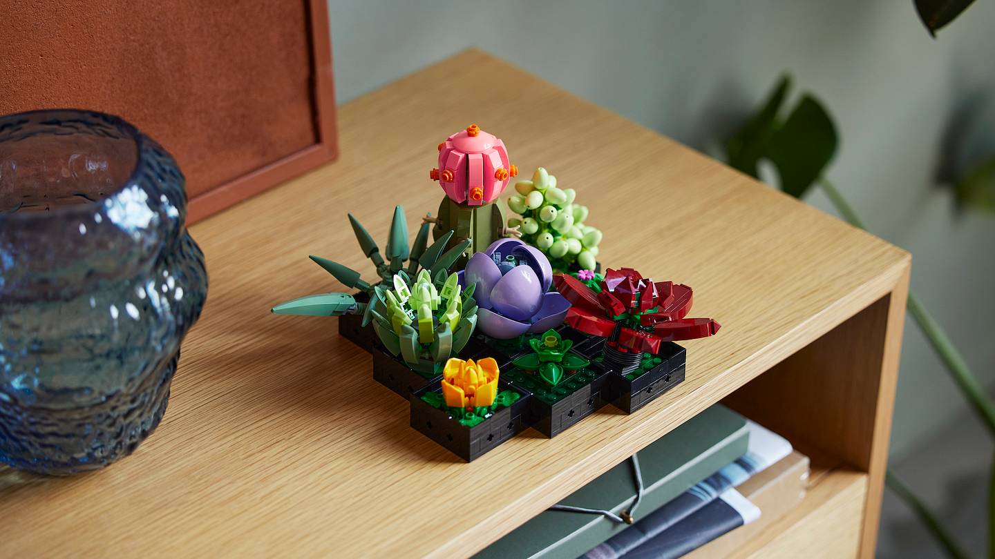 LEGO Is Launching a Botanical Collection for Serial Plant Killers