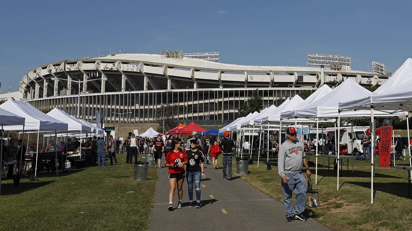 Recent Poll Indicates Where Washington Commanders Fan Majority Wants ...