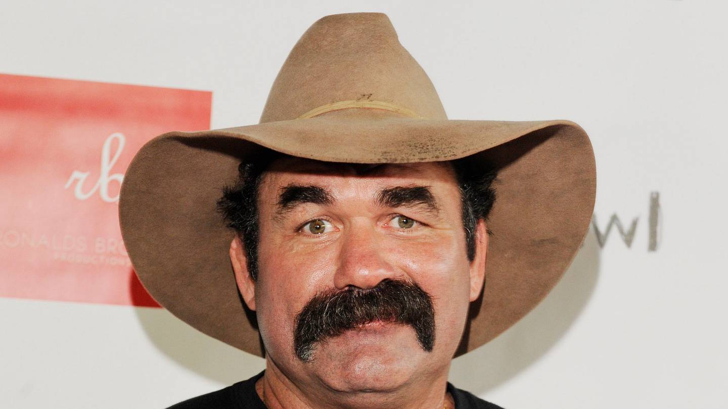 Don Frye and Yoshihiro Takayama played human Rock 'Em Sock'Em Robots ...