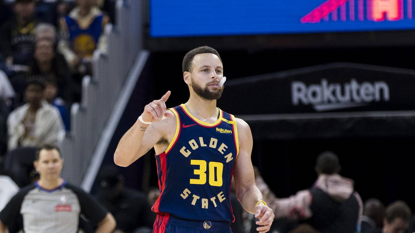 Steph Curry Sends Strong Message to NBA Fans After Warriors-Timberwolves