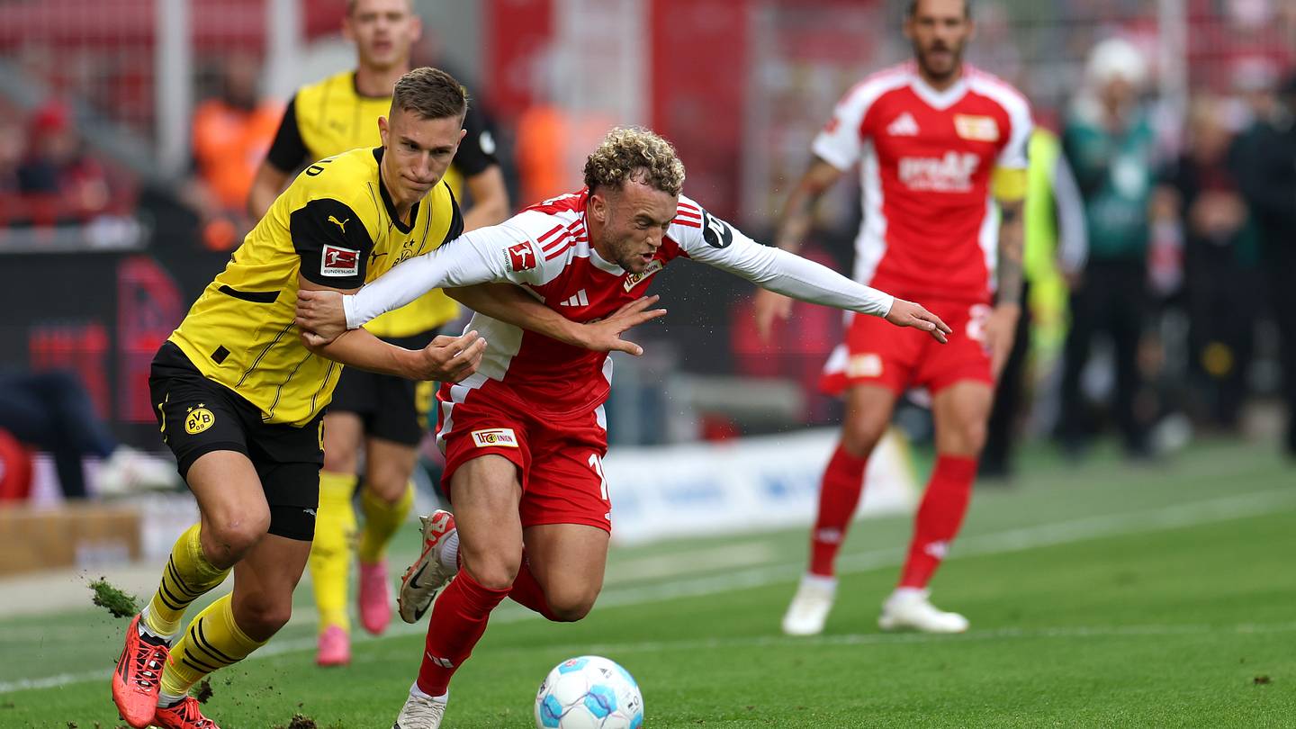 Borussia Dortmund shocked as Union Berlin player ends 10-year goal ...