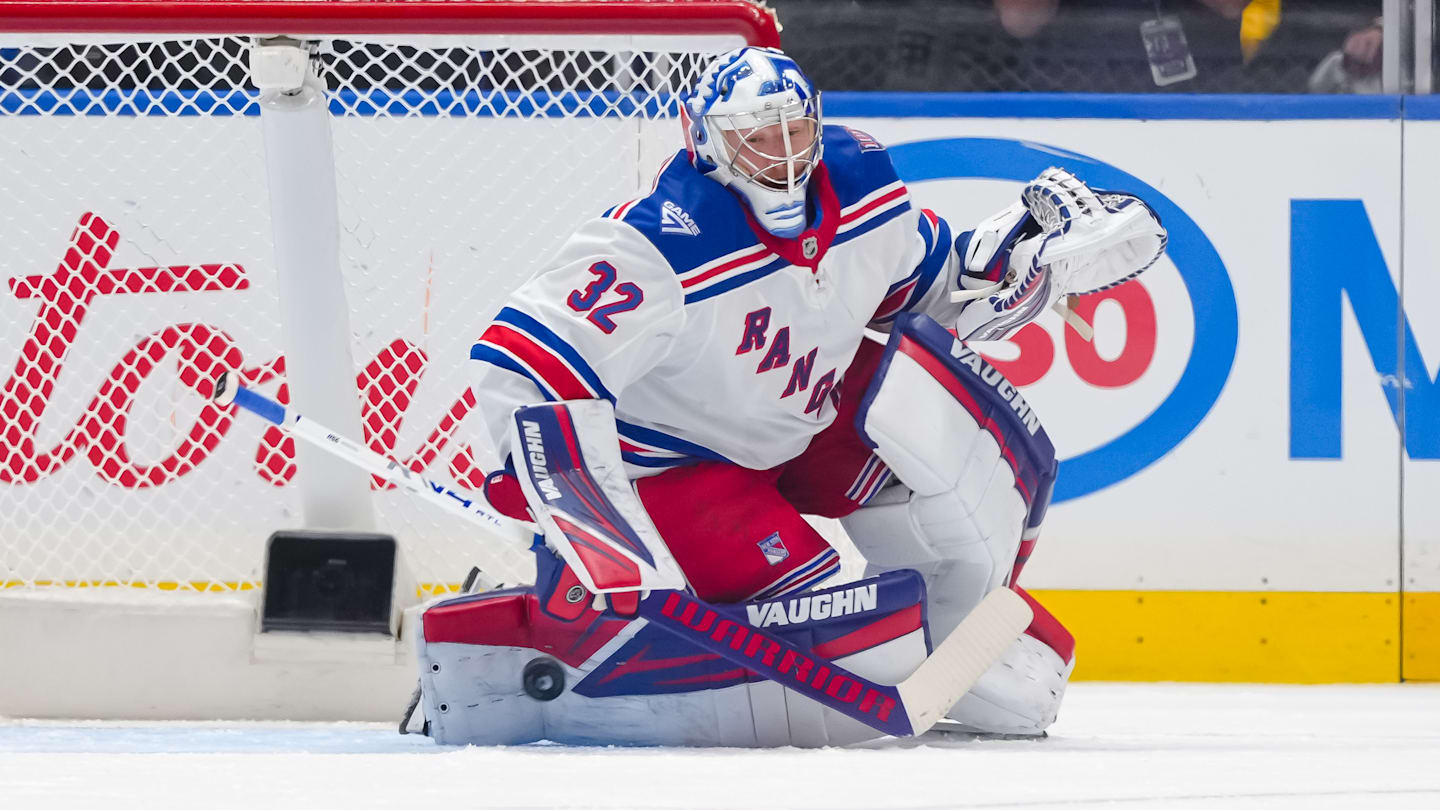 How Jonathan Quick became the Rangers’ early-season stabilizer