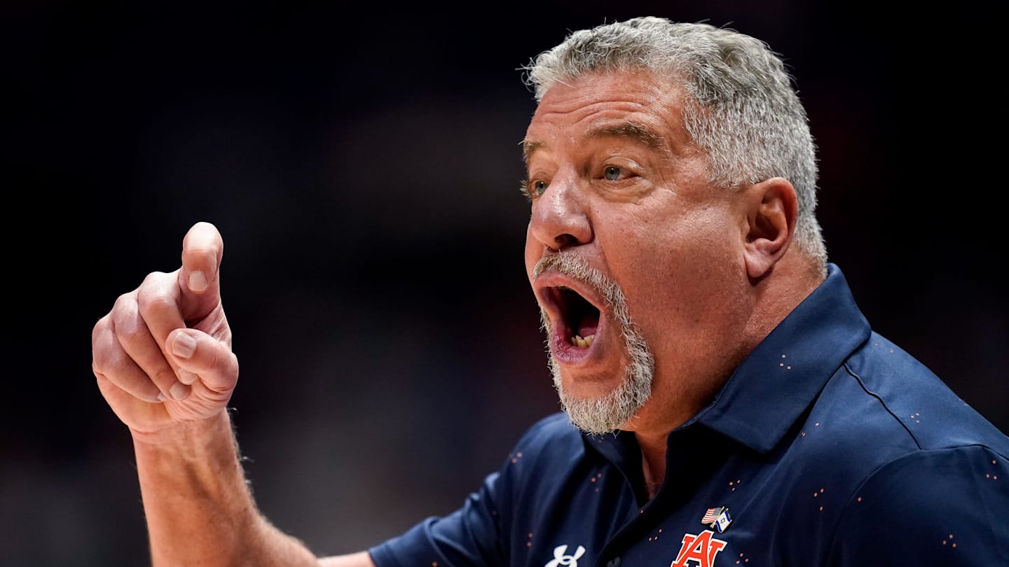 There S High Confidence Bruce Pearl Can Successfully Replace Dan Hurley