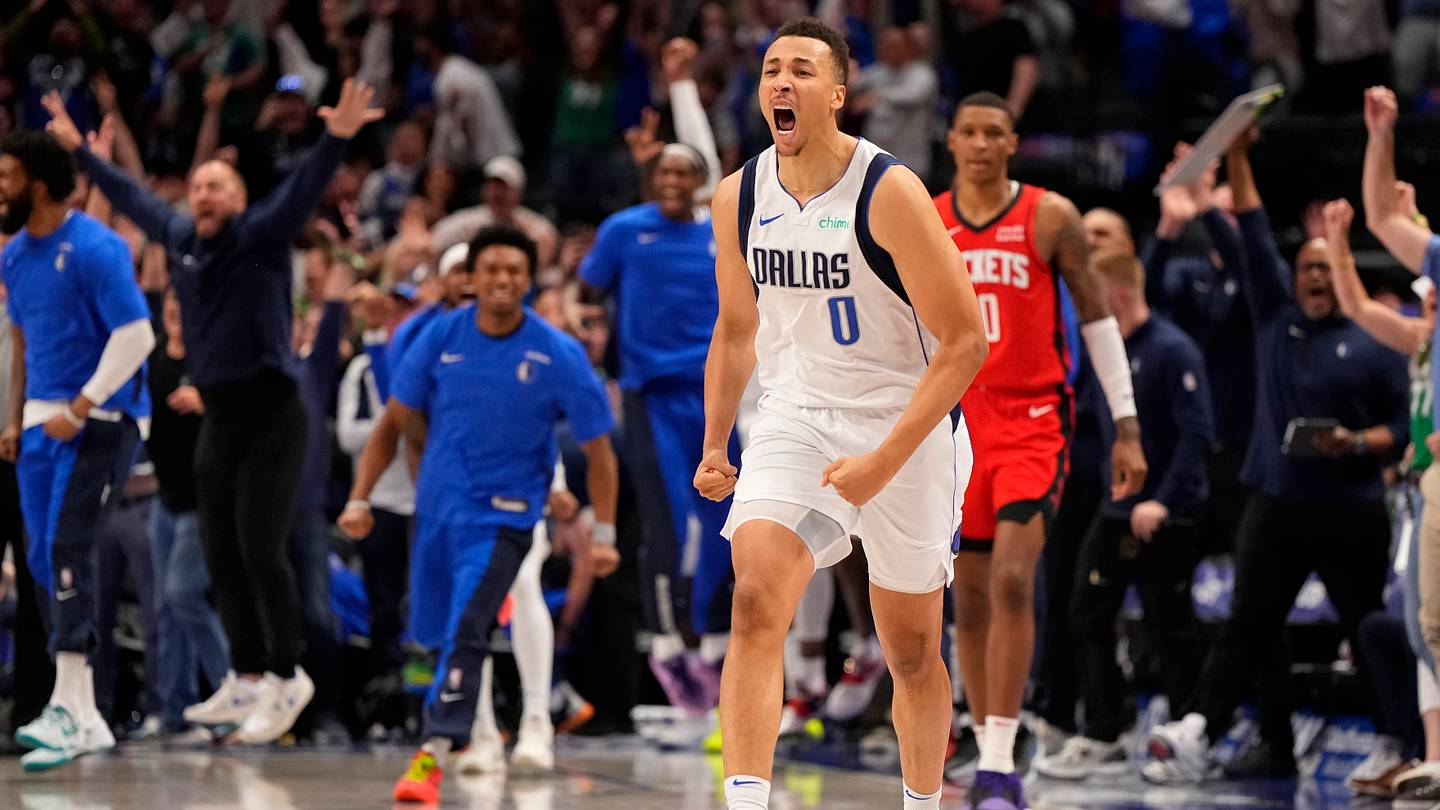 Mavericks veteran guard's untimely injury throws serious wrench into ...