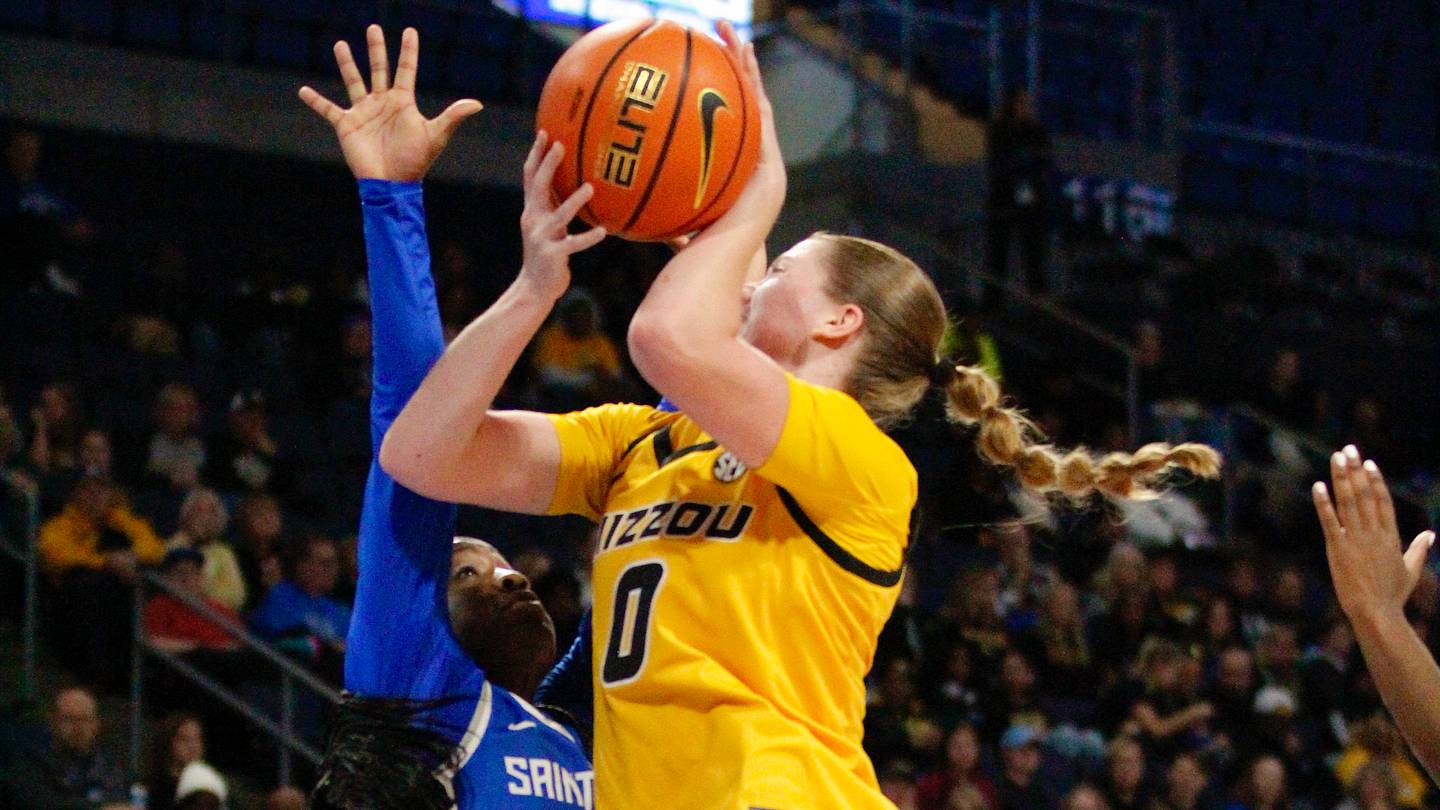 Mizzou Women's Basketball Falls to No. 18 Ole Miss