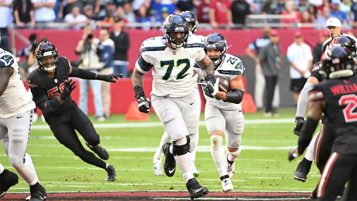 Abraham Lucas just said what all Seahawks fans were thinking during OTAs