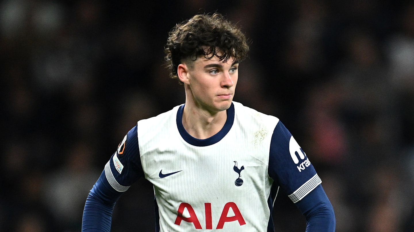 Tottenham boss Ange Postecoglou shares Archie Gray injury update
