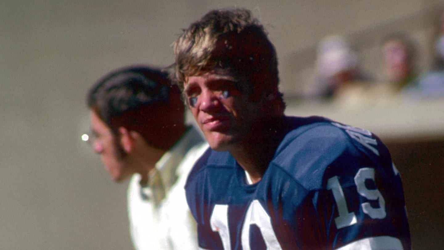 Best Dallas Cowboys player to wear jersey No. 19: Lance Rentzel