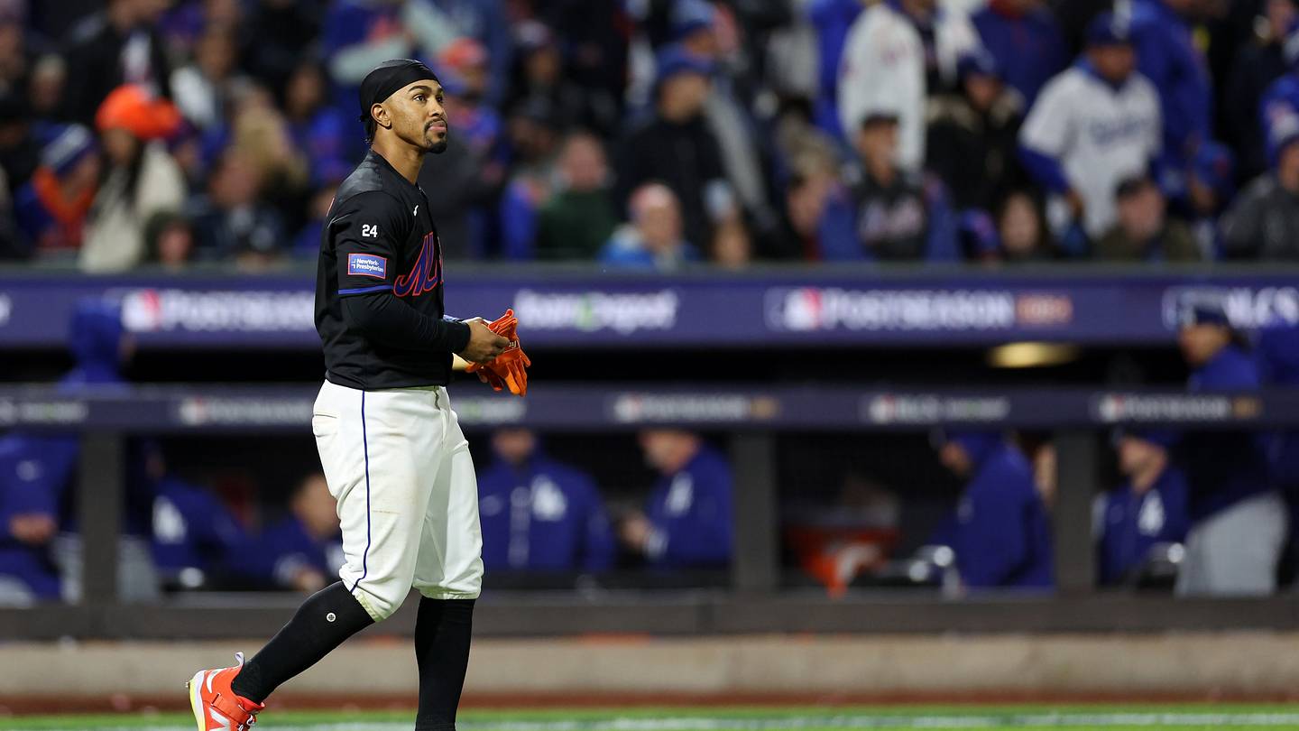 How many MLB teams have overcome a 3-1 deficit in MLB history?