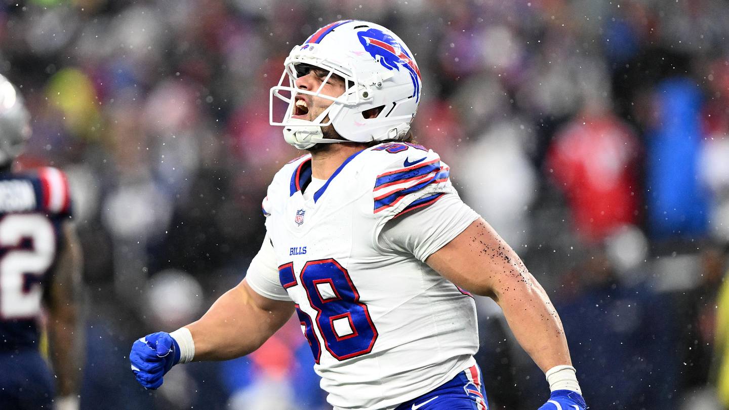 NFL punishes Patriots' RB for swinging at game-wrecker Matt Milano in ...